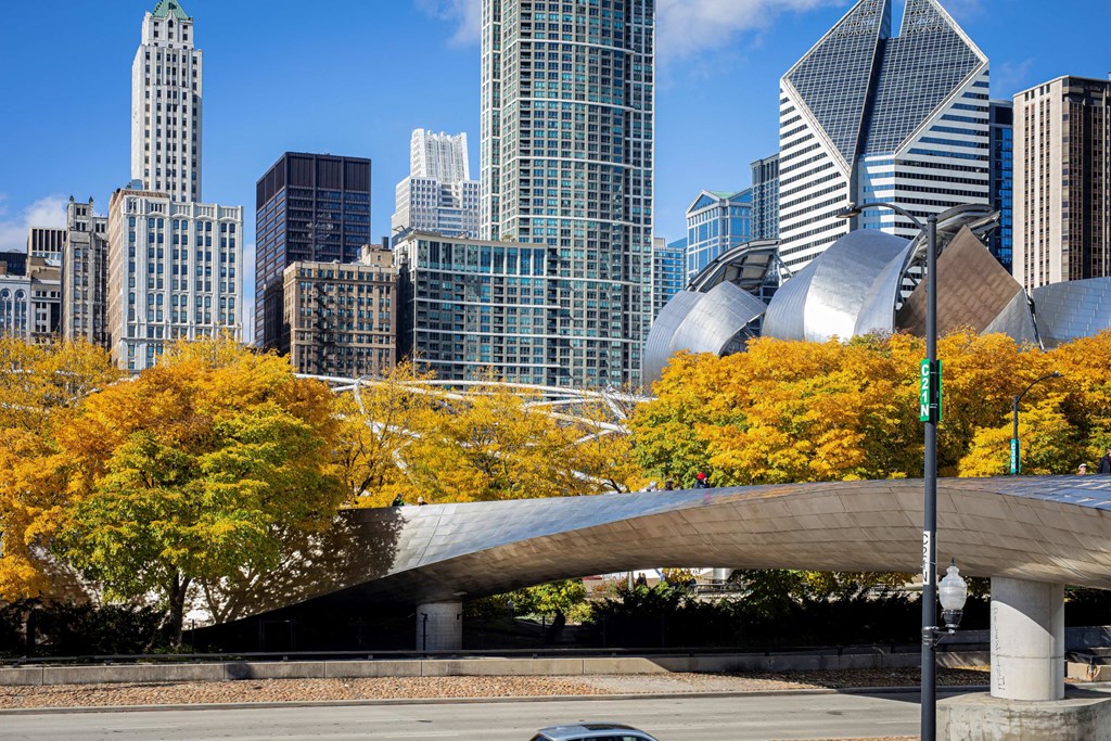 Columbus Plaza Apartments, 233 East Wacker Drive, Chicago, IL - RentCafe