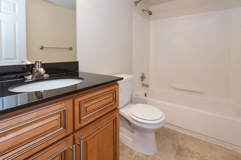 Potomac Ridge Apartments, 2810 Woodmark Drive, Suite 202, Woodbridge ...