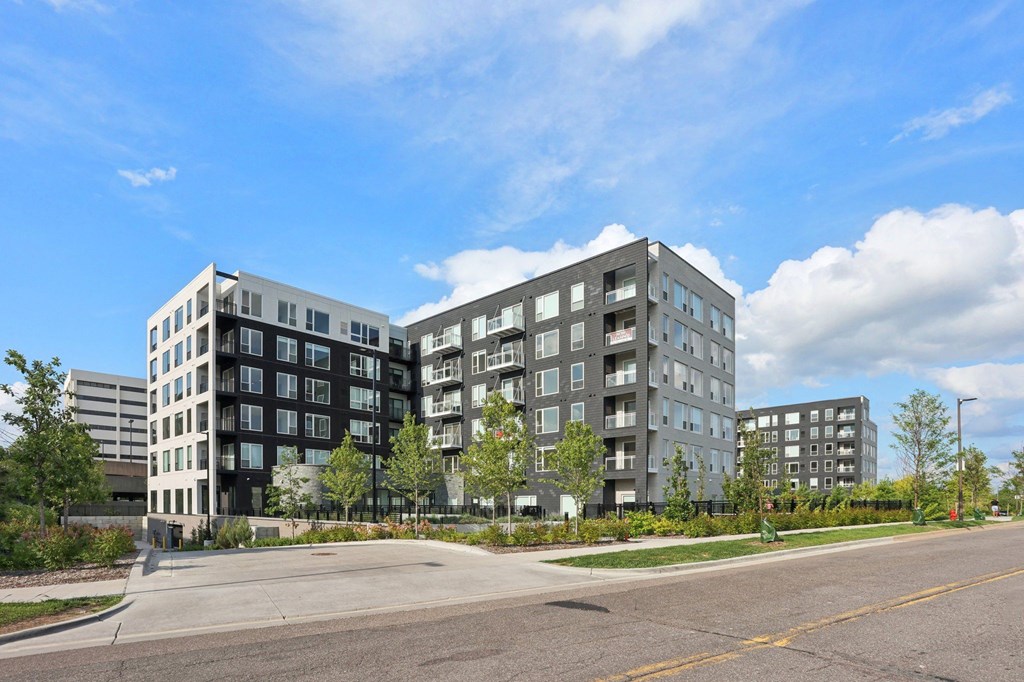 The Mera Apartments, 9920 Wayzata Blvd, St Louis Park, MN - RentCafe
