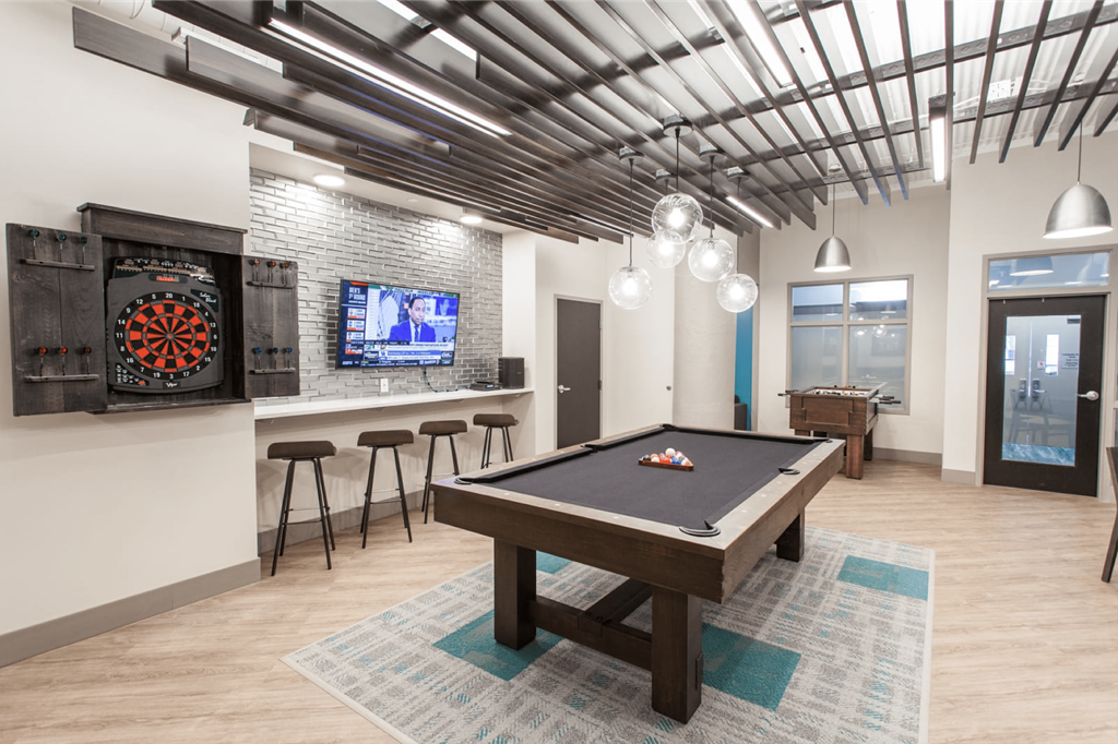 The Cosmopolitan Apartments, 250 6th St E, St Paul, MN - RentCafe