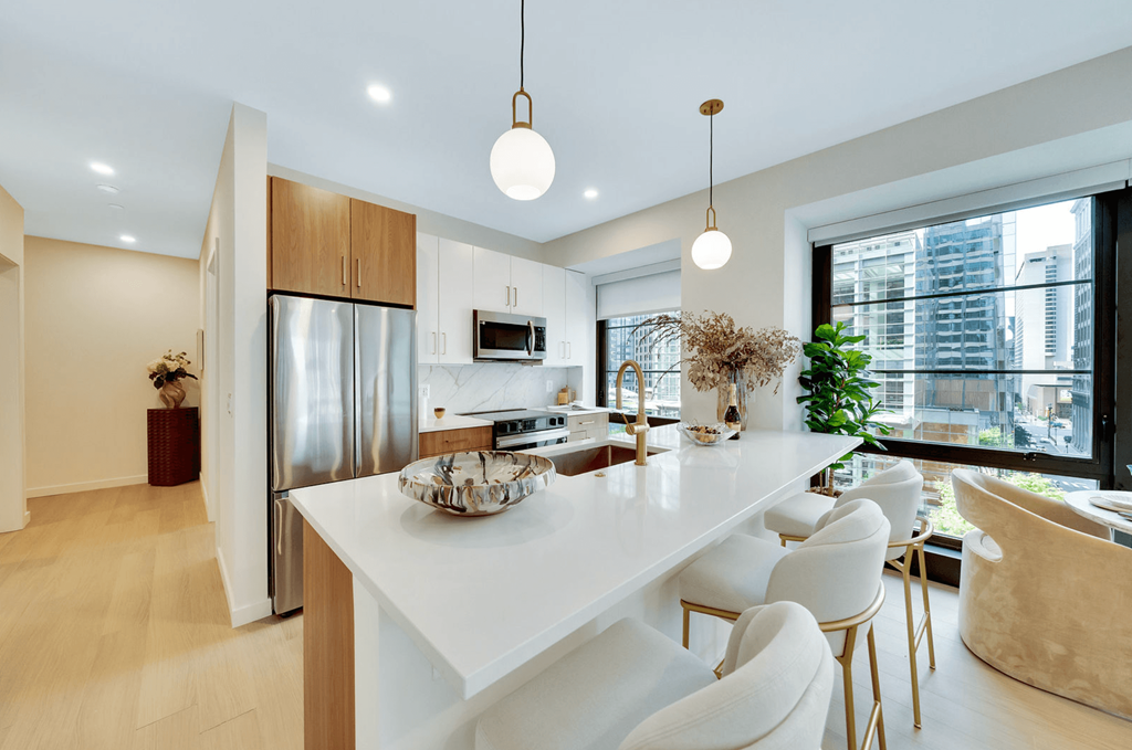 17 Market West Apartments, 1701 Market St, Philadelphia, PA - RentCafe