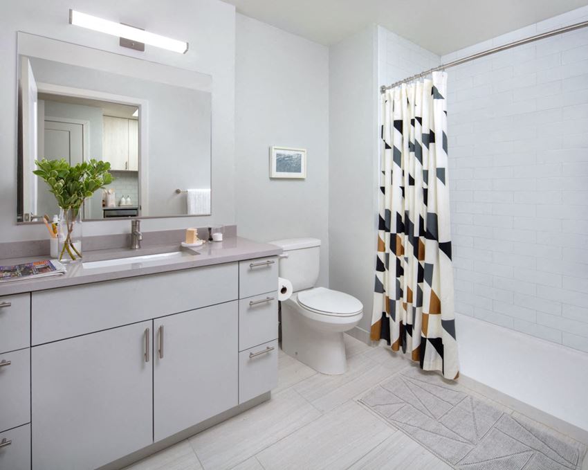 One City Apartments, 1401 Arch Street, Philadelphia, PA - RentCafe