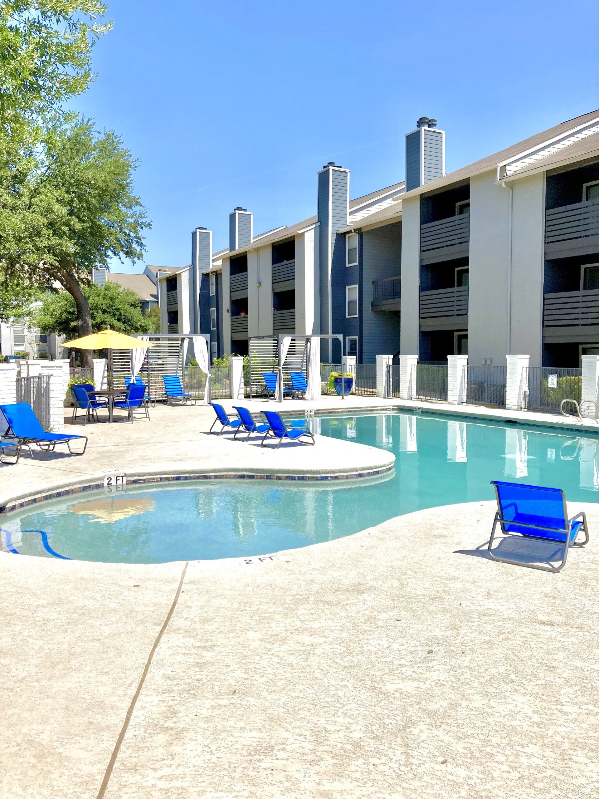 Stassney At SoCo Apartments, 1800 E Stassney Ln, Austin, TX - RentCafe