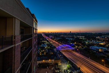 25 Best Luxury Apartments in Houston, TX (with photos) | RentCafe