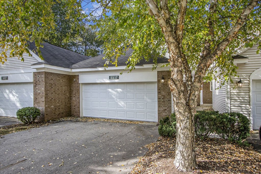 Gull Prairie/Gull Run Apartments And Townhomes, 4495 Gull Run Drive ...