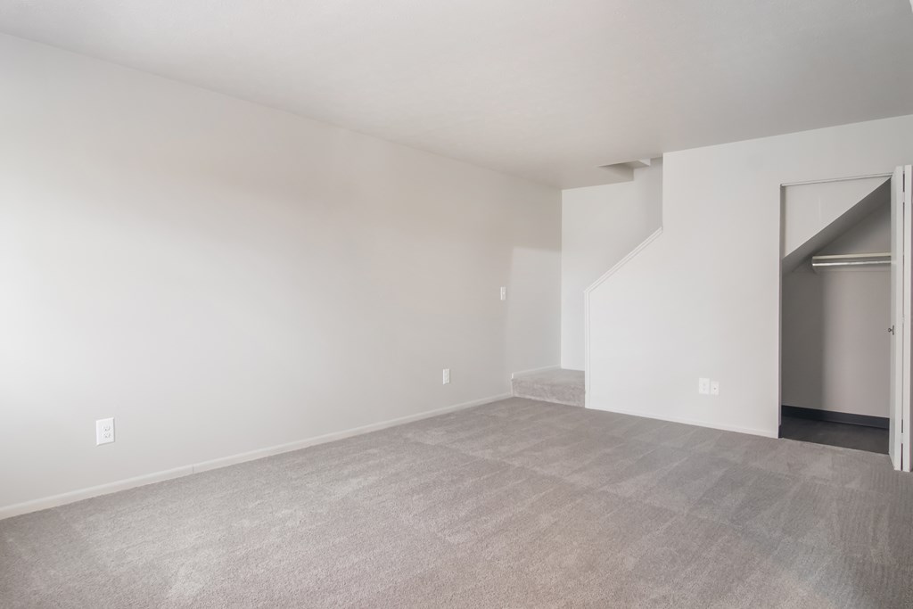 Colony Club Apartments, 681 Turney Road, Bedford, OH - RentCafe