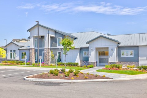 Solace At Rainier Ridge Apartments, 10423 Rainier Ridge Boulevard East ...