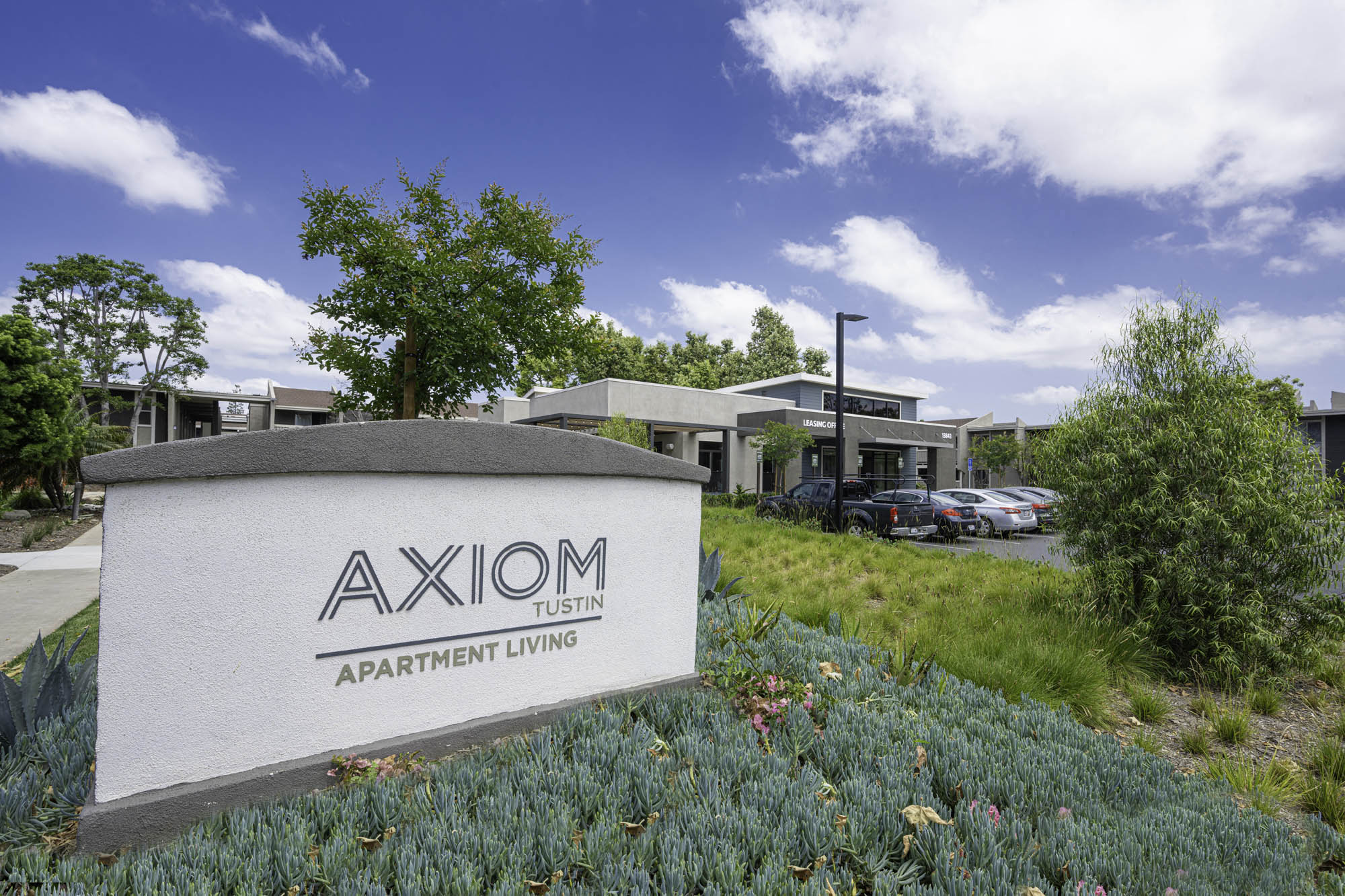 Tustin, CA Apartments for Rent | Axiom Tustin | Now Leasing!