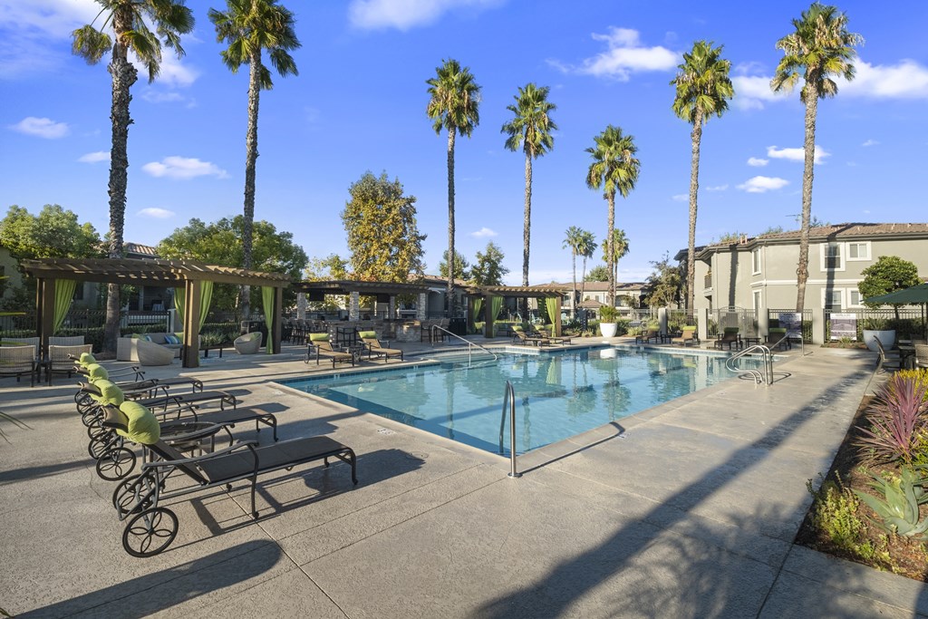 Estancia At Mission Grove Apartments, 7871 South Mission Grove Pkwy ...