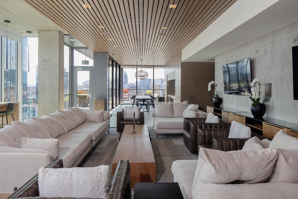 Block 17 Apartments, 1161 NW Overton Street, Portland, OR - RentCafe