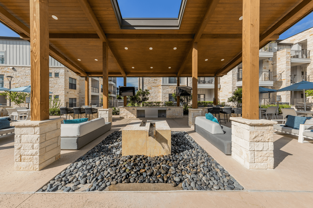 Lenox SoCo Apartments, 135 Foremost Drive, Austin, TX - RentCafe