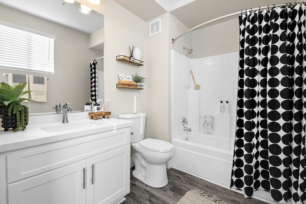 Estancia At Mission Grove Apartments, 7871 South Mission Grove Pkwy ...