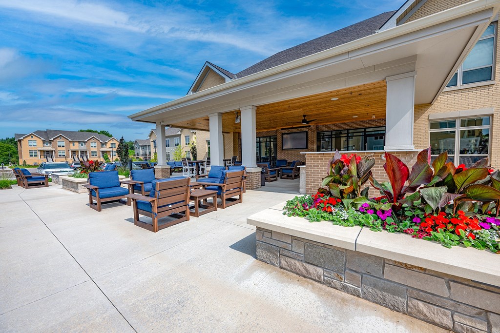 Paragon Place At Bear Claw Way Apartments, 9603 Paragon Street ...