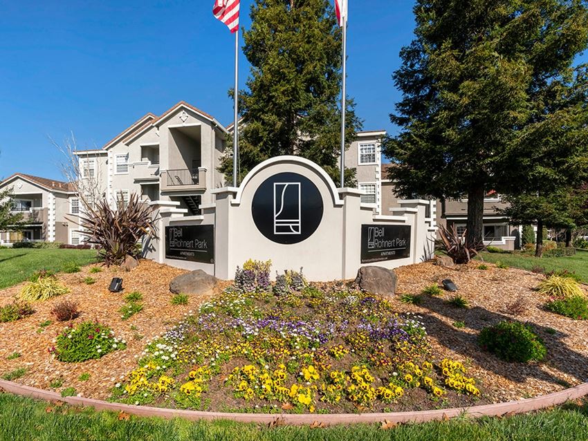 Bell Rohnert Park Apartments, 600 Rohnert Park Expressway West, Rohnert ...