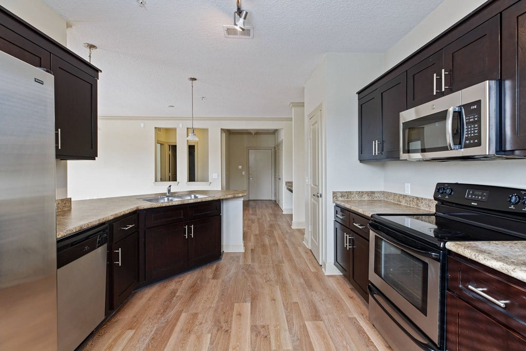 Citigate Apartments, 8451 Gate Parkway West, Jacksonville, FL - RentCafe