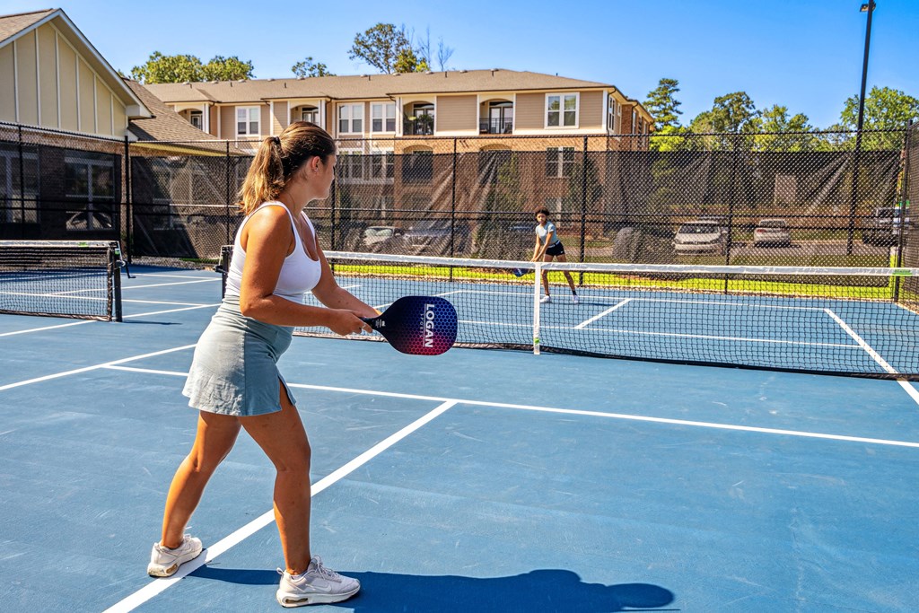 Comet Garner Apartments, 1500 Isner Lane, Raleigh, NC - RentCafe