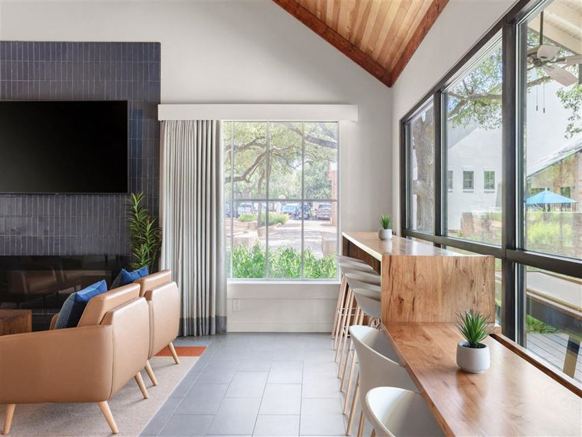 Riata Apartments, 12300 Riata Trace Pkwy, Austin, TX - RentCafe