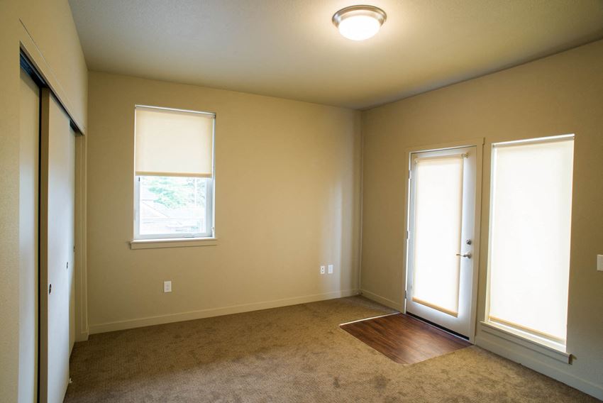 Quinten Tower Apartments, 1950 NE Everett St, Portland, OR - RentCafe