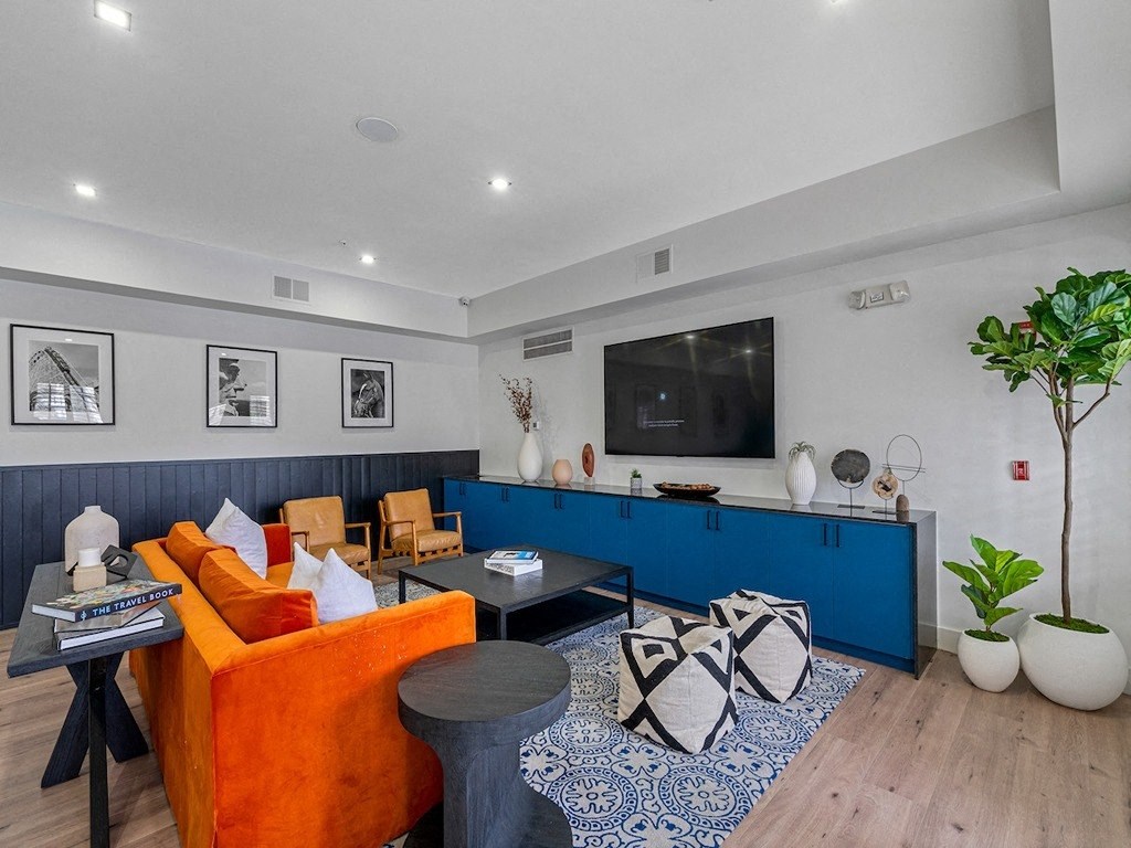 The Commons Apartments, 8050 Gables Commons Drive, Orlando, FL - RentCafe