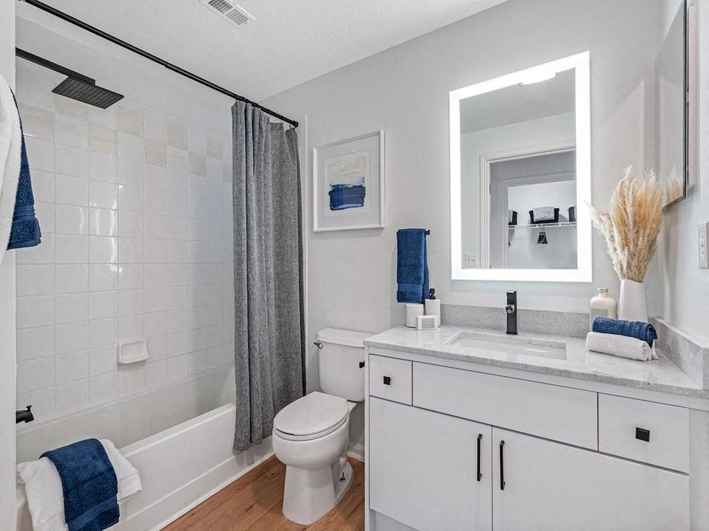 The Commons Apartments, 8050 Gables Commons Drive, Orlando, FL - RentCafe