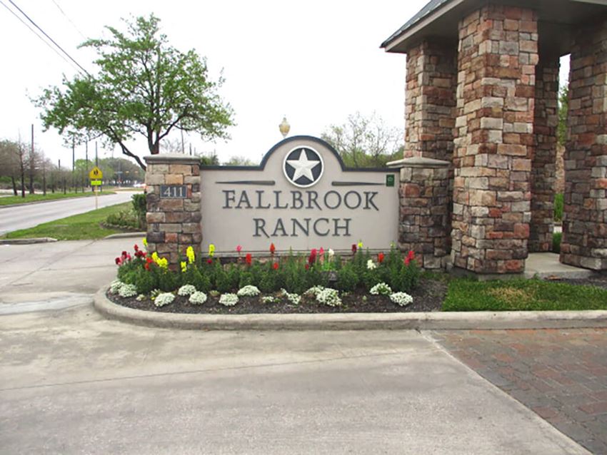 Fallbrook Ranch Apartments, 411 West Road, Houston, TX - RentCafe