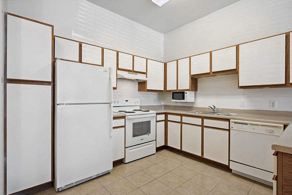 Fallbrook Ranch Apartments, 411 West Road, Houston, TX - RentCafe