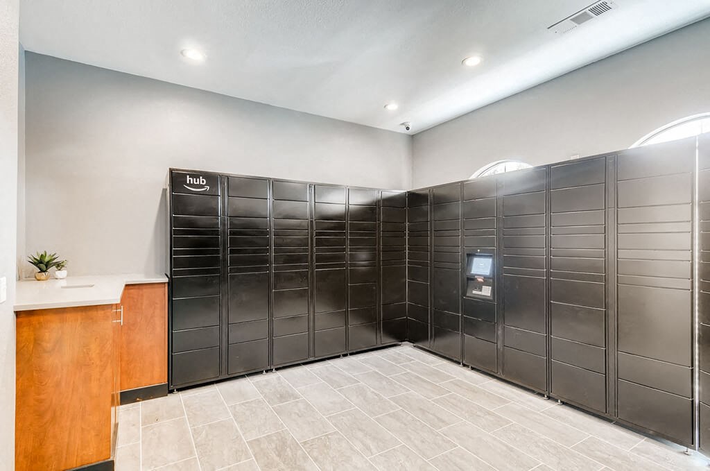 Parkfield Apartment Homes, 16199 Green Valley Ranch Blvd., Denver, CO ...