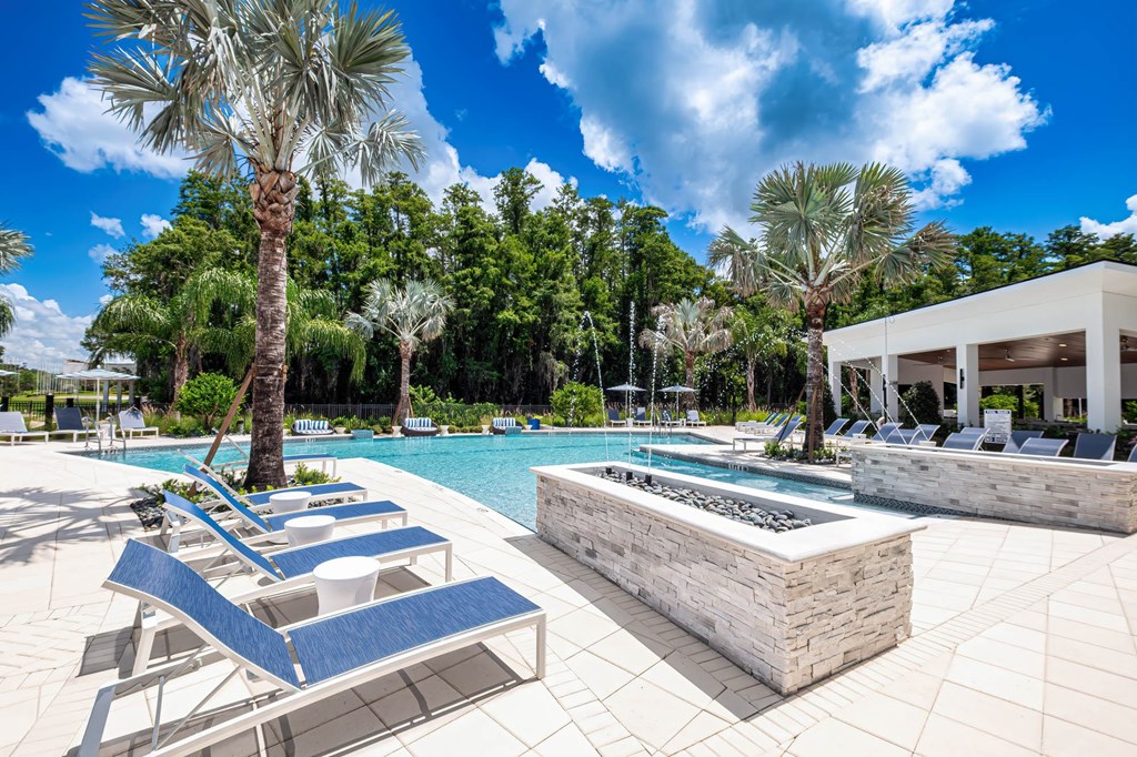 Altis Grand Twin Lakes Apartments, 201 Royal Tupper Terrace, Kissimmee ...