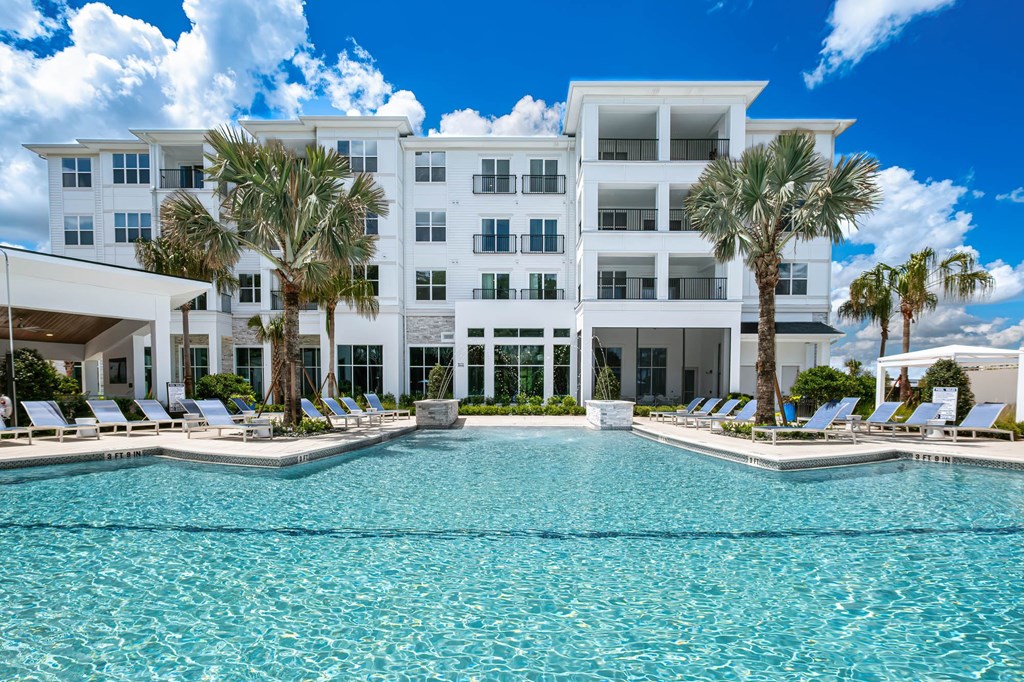 Altis Grand Twin Lakes Apartments, 201 Royal Tupper Terrace, Kissimmee ...