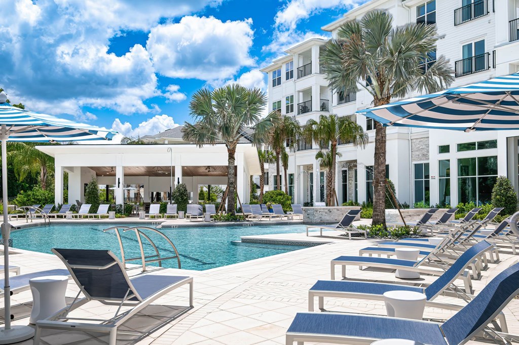 Altis Grand Twin Lakes Apartments, 201 Royal Tupper Terrace, Kissimmee ...