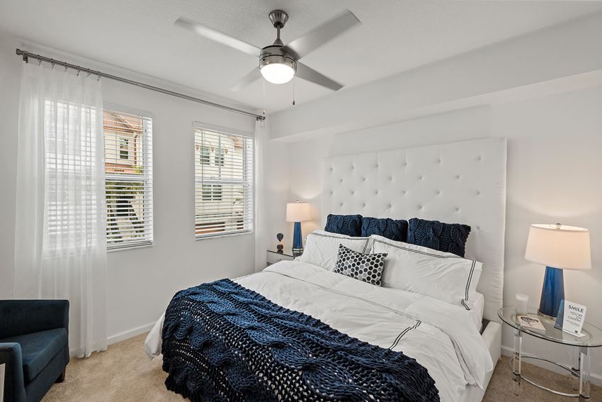 Altis Blue Lake Apartments, 6615 Waterfront Xing, Lake Worth, FL - RentCafe