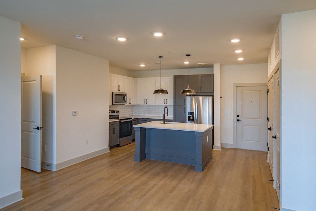 Mainstead At Century Farms Apartments, 2141 Century Farms Pkwy, Antioch ...