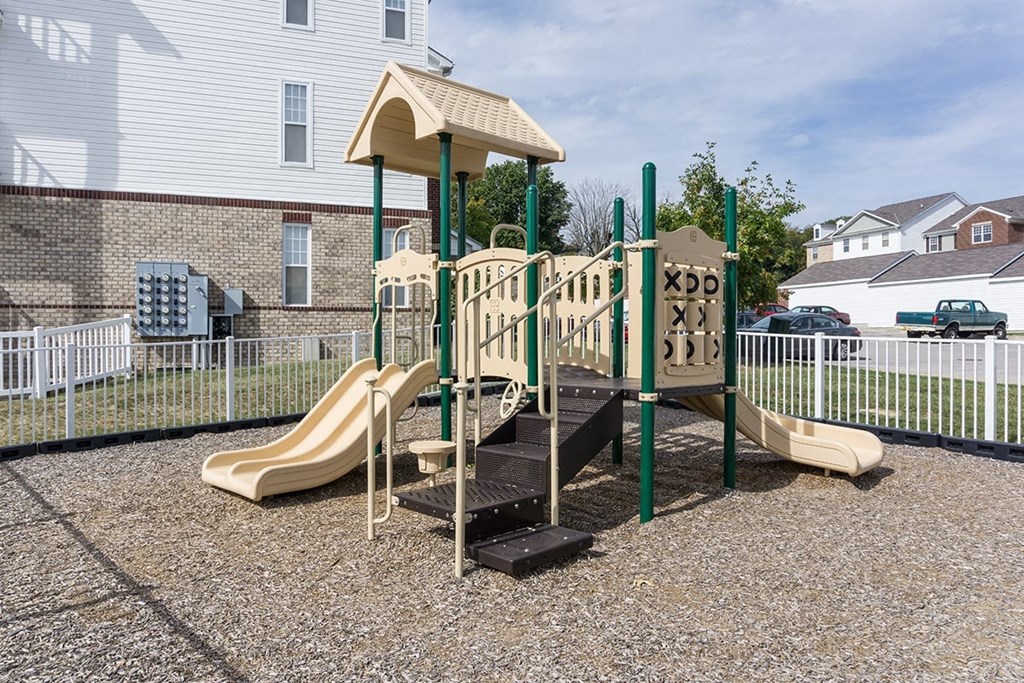 Brookstone Crossing Apartments, 6416 Ridgeline Drive, Cold Spring, KY ...