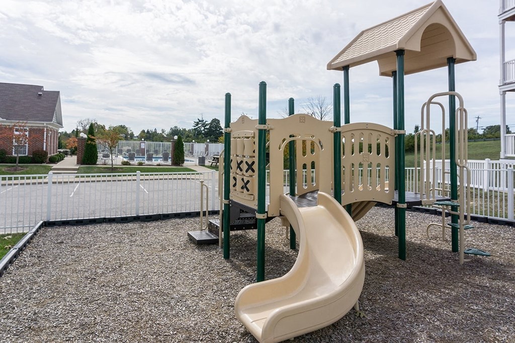 Brookstone Crossing Apartments, 6416 Ridgeline Drive, Cold Spring, KY ...