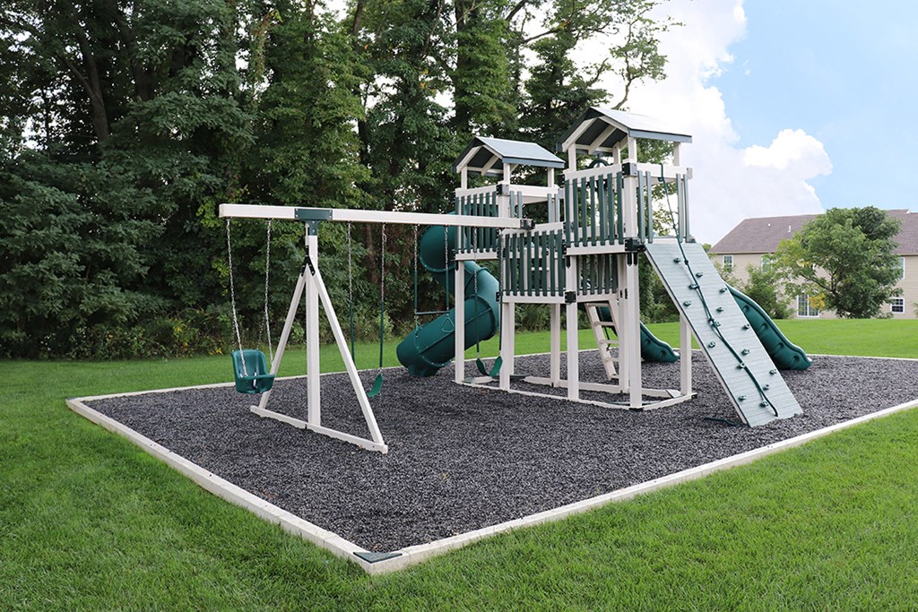 High Pointe Overlook Apartments, 1500 High Pointe Drive, Harrisburg, PA ...