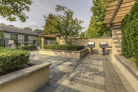 Palladia Apartments, 2615 NE Amberglen Parkway, Hillsboro, OR - RentCafe