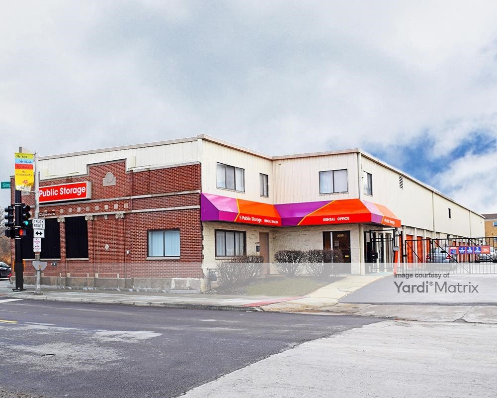 Public Storage - 2050 Green Bay Road, Evanston – RentCafe
