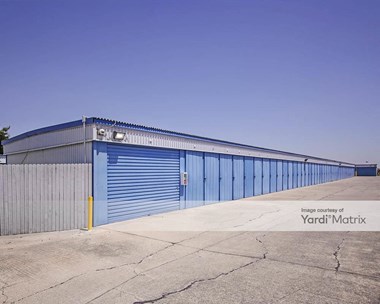 Self Storage Units in Stockton, CA - RENTCafé
