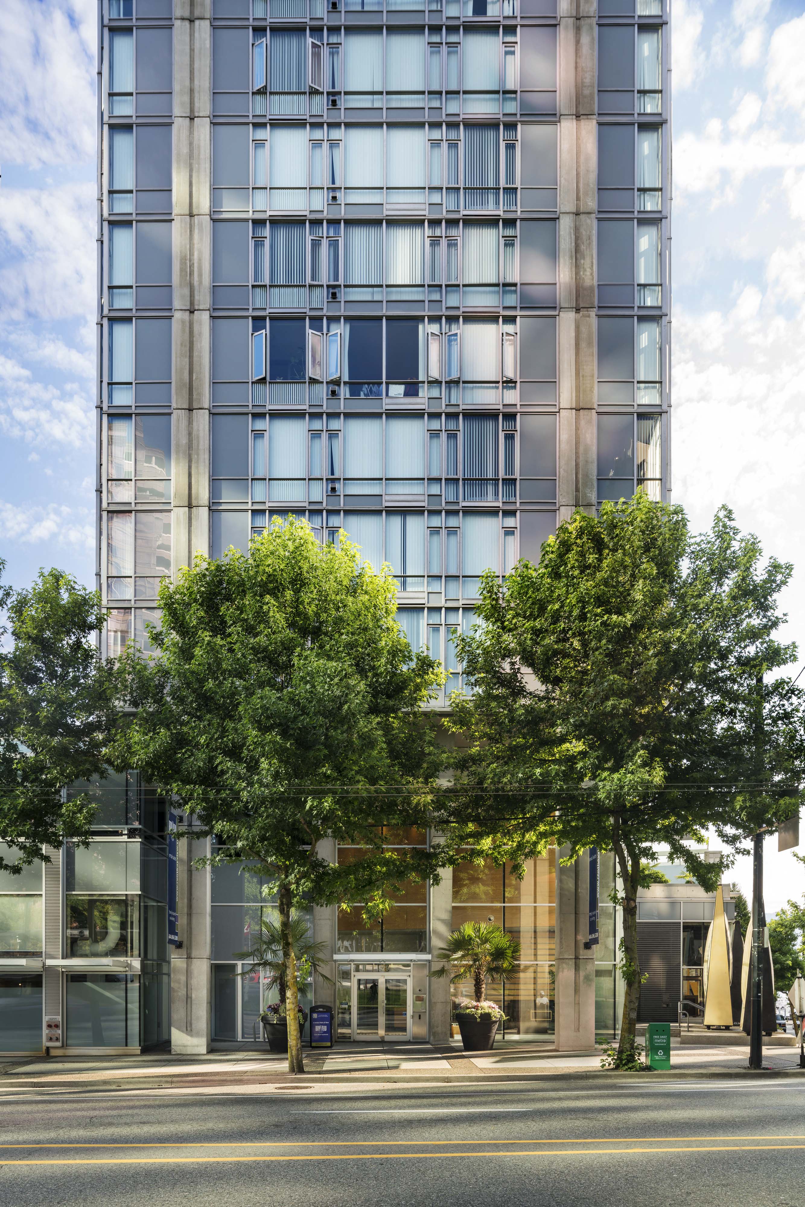 Bayview At Coal Harbour Apartments, 1529 West Pender Street, Vancouver ...