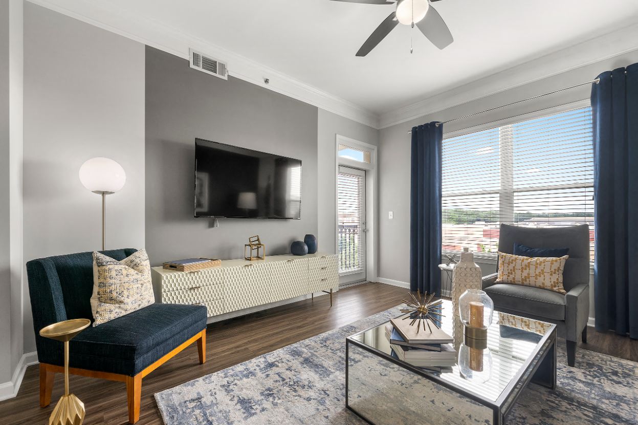 The GoodWynn At Town Brookhaven By ARIUM Apartments, 705 Town Blvd ...