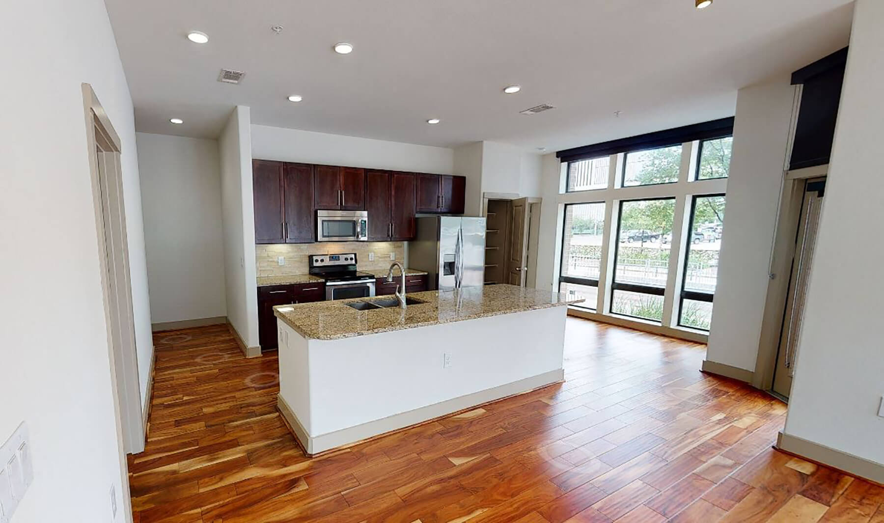 Block 334 Apartments, 1515 Main Street, Houston, TX - RentCafe