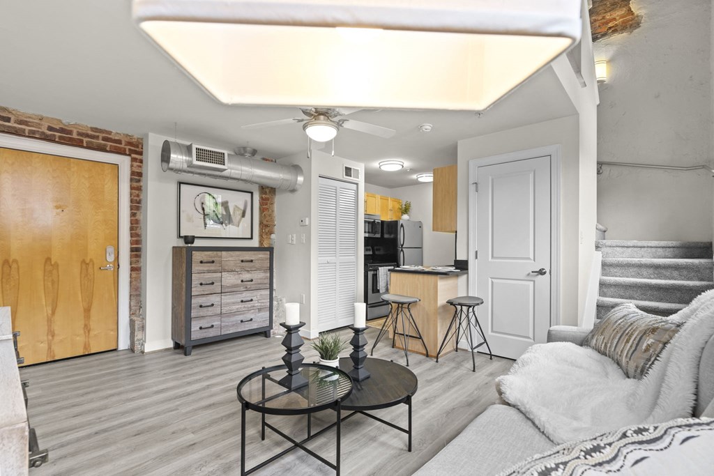 Atrium Lofts At Cold Storage Apartments, 500 N 18th Street, Richmond ...