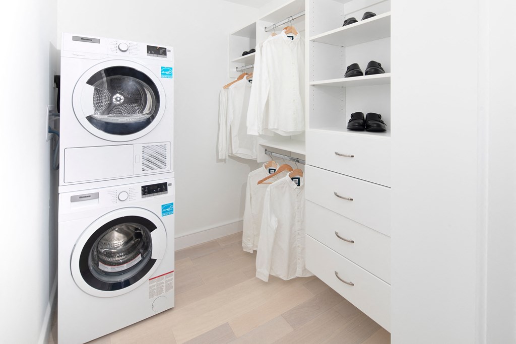 The Poplar Apartments, 900 North 9th Street, Philadelphia, PA - RentCafe