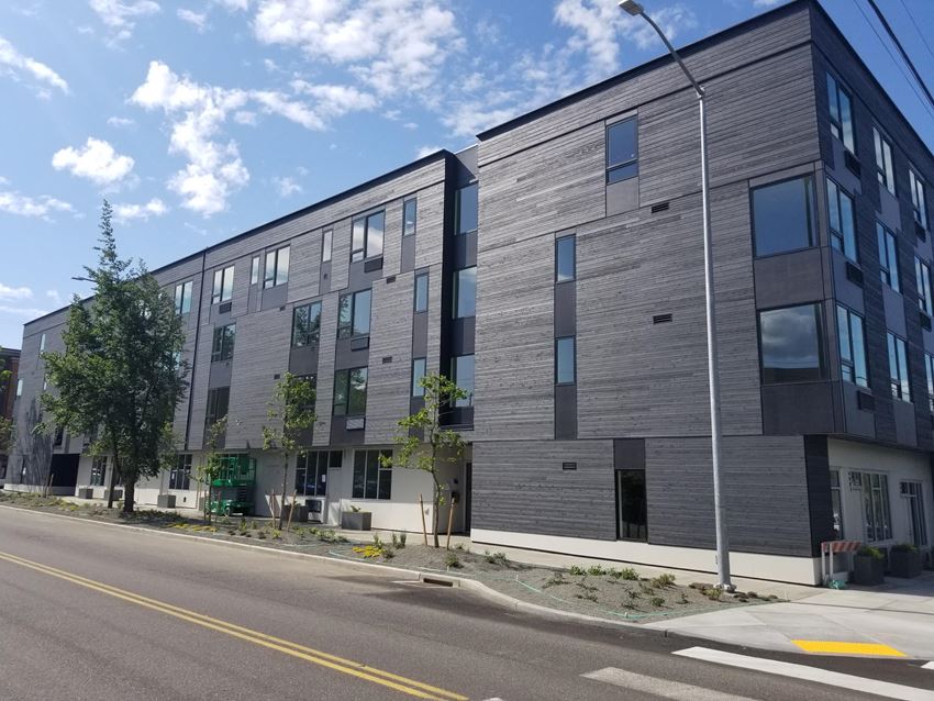 505 Dekum - Studio And 2BR Available Apartments, 505 NE Dekum St ...