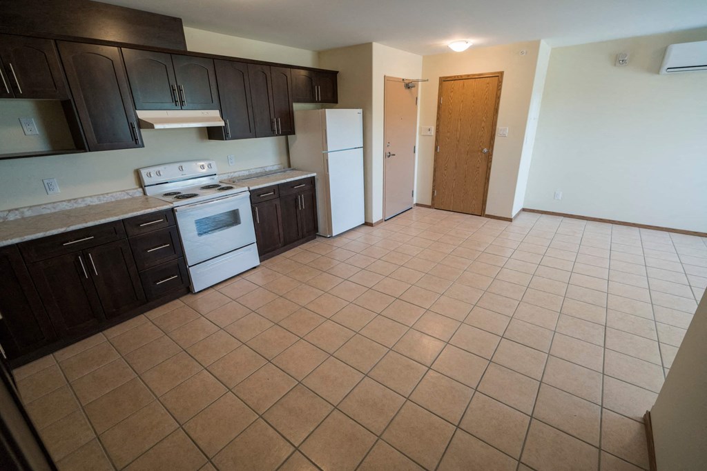 Princess Apartments, 512 Princess Ave, Brandon, MB - RentCafe