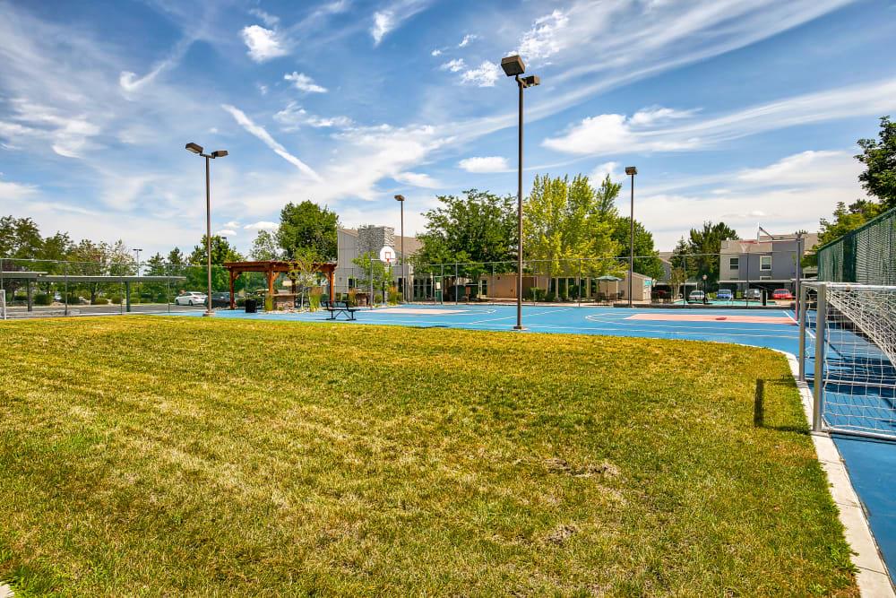 The Lodge At McCarran Ranch Apartment Homes, 800 Redfield Parkway, Reno ...