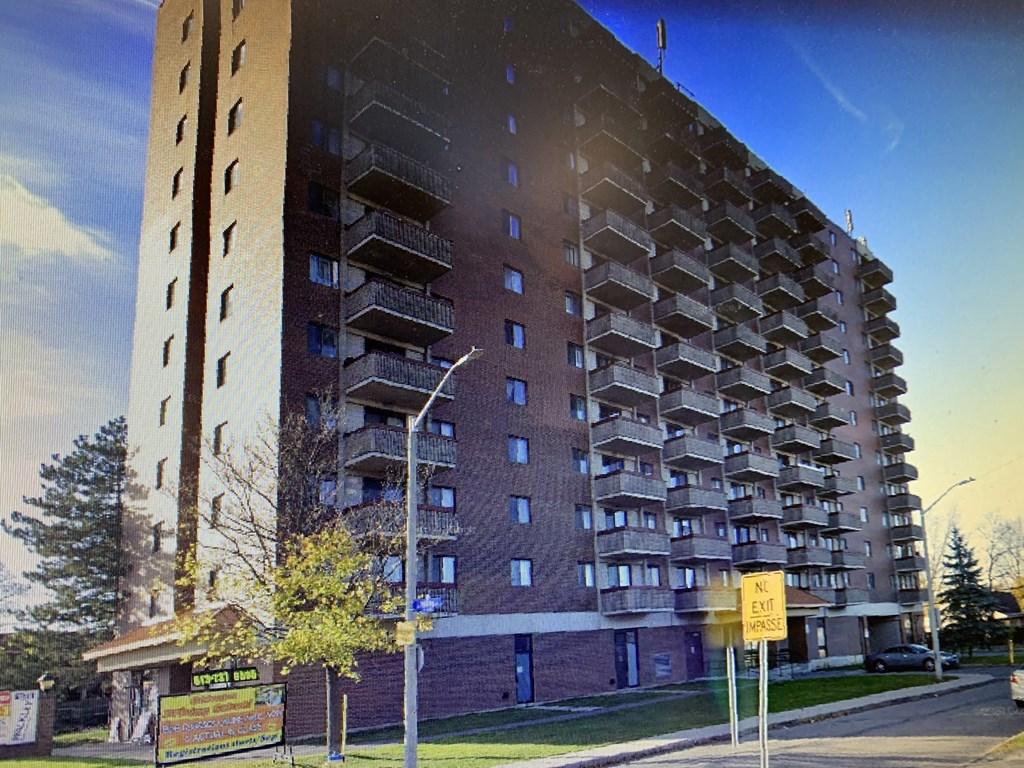 Walkley Square Apartments, 1245 Walkley Rd Unit 3, ottawa, ON - RentCafe