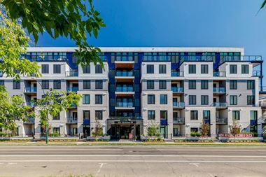 Downtown Calgary Apartments for Rent - Calgary, AB | RentCafe