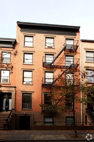 Spacious Studio Apartments for Rent in Brooklyn, NY: from $175 | RentCafe