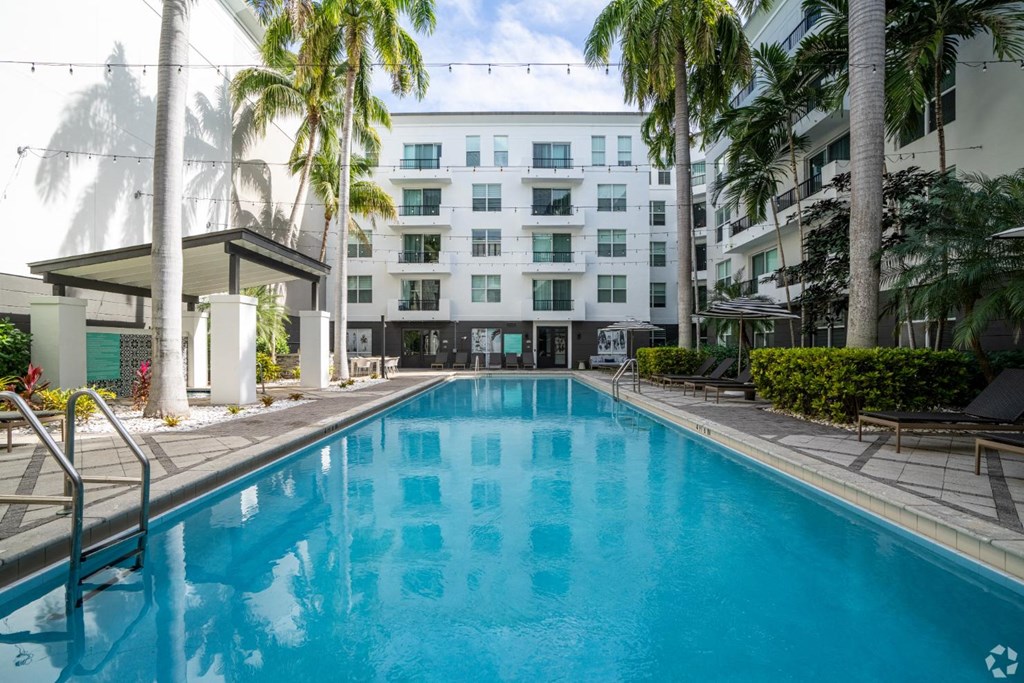 ARIUM At Pompano Beach Apartments, 1631 South Federal Hwy, Pompano ...